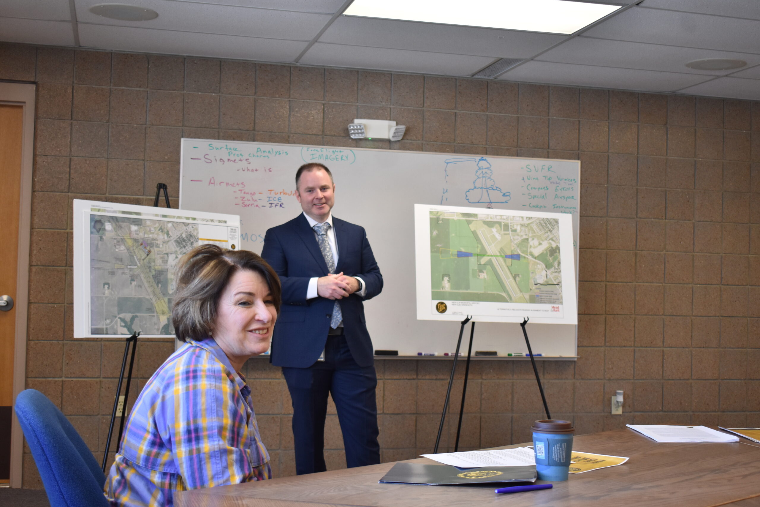 Klobuchar hails $2.5M for NU crosswind runway | News, Sports, Jobs ...